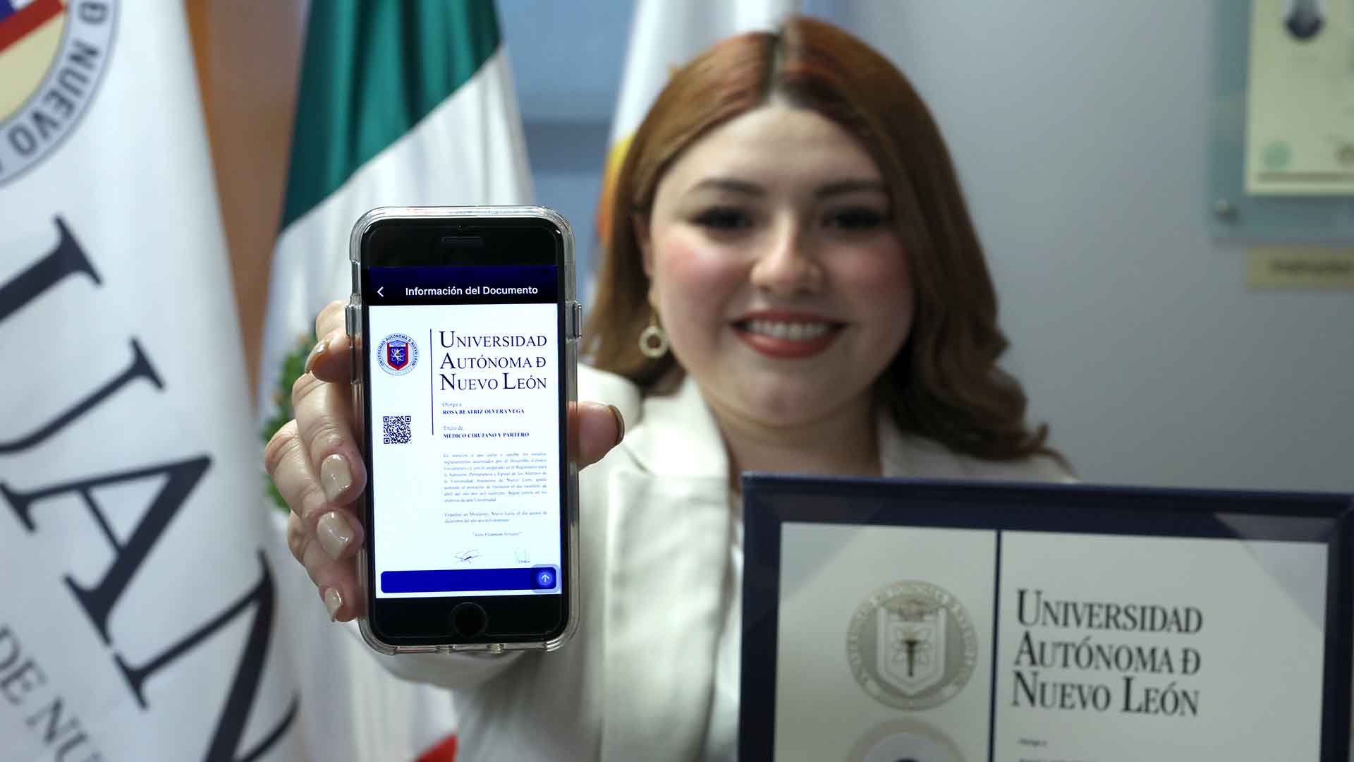 Entrega UANL títulos digitales con seguridad mundial - Vida Universitaria - Universidad Autónoma ...