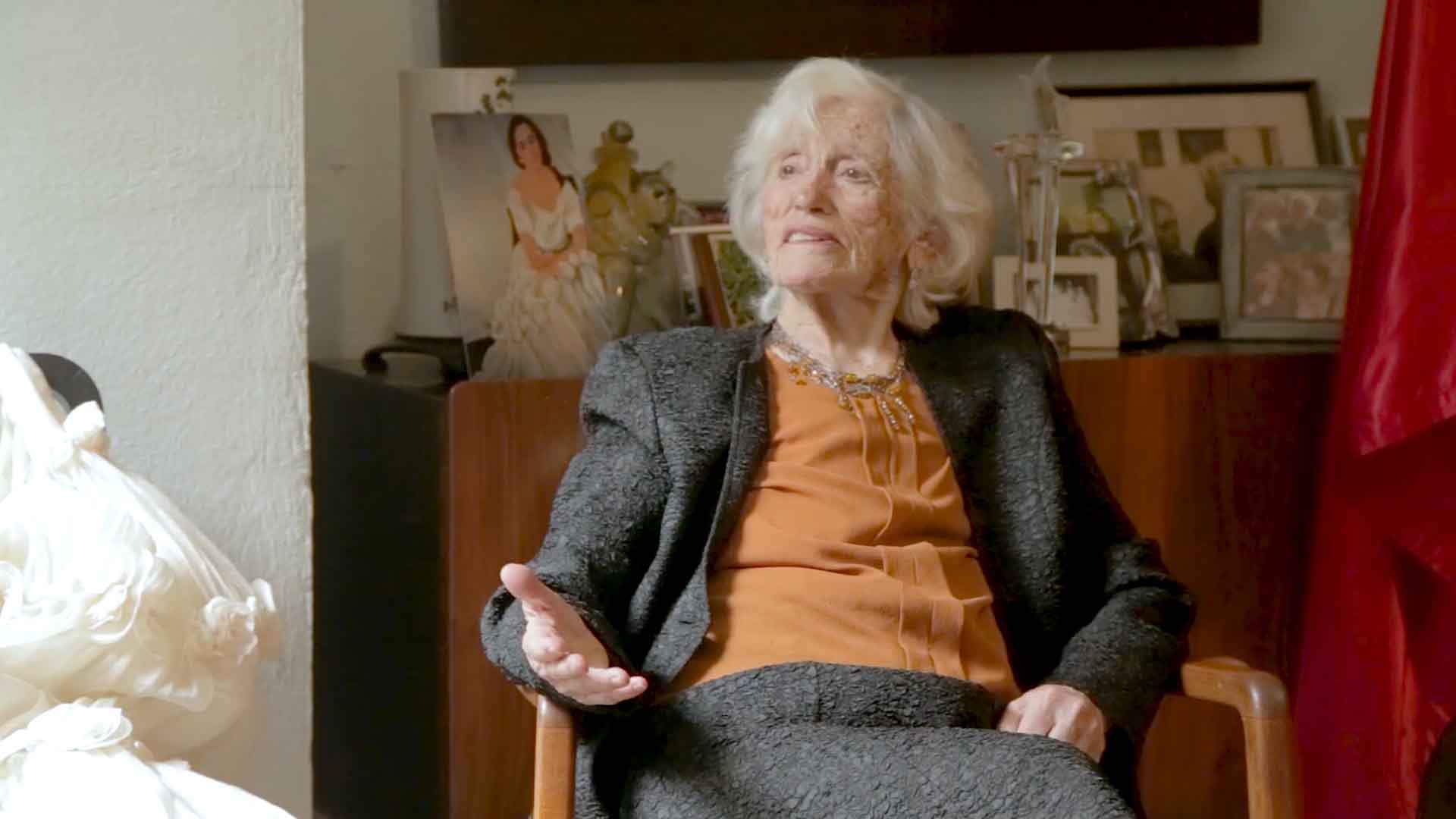 Rinden homenaje nacional a María O’Higgins - Vida Universitaria ...