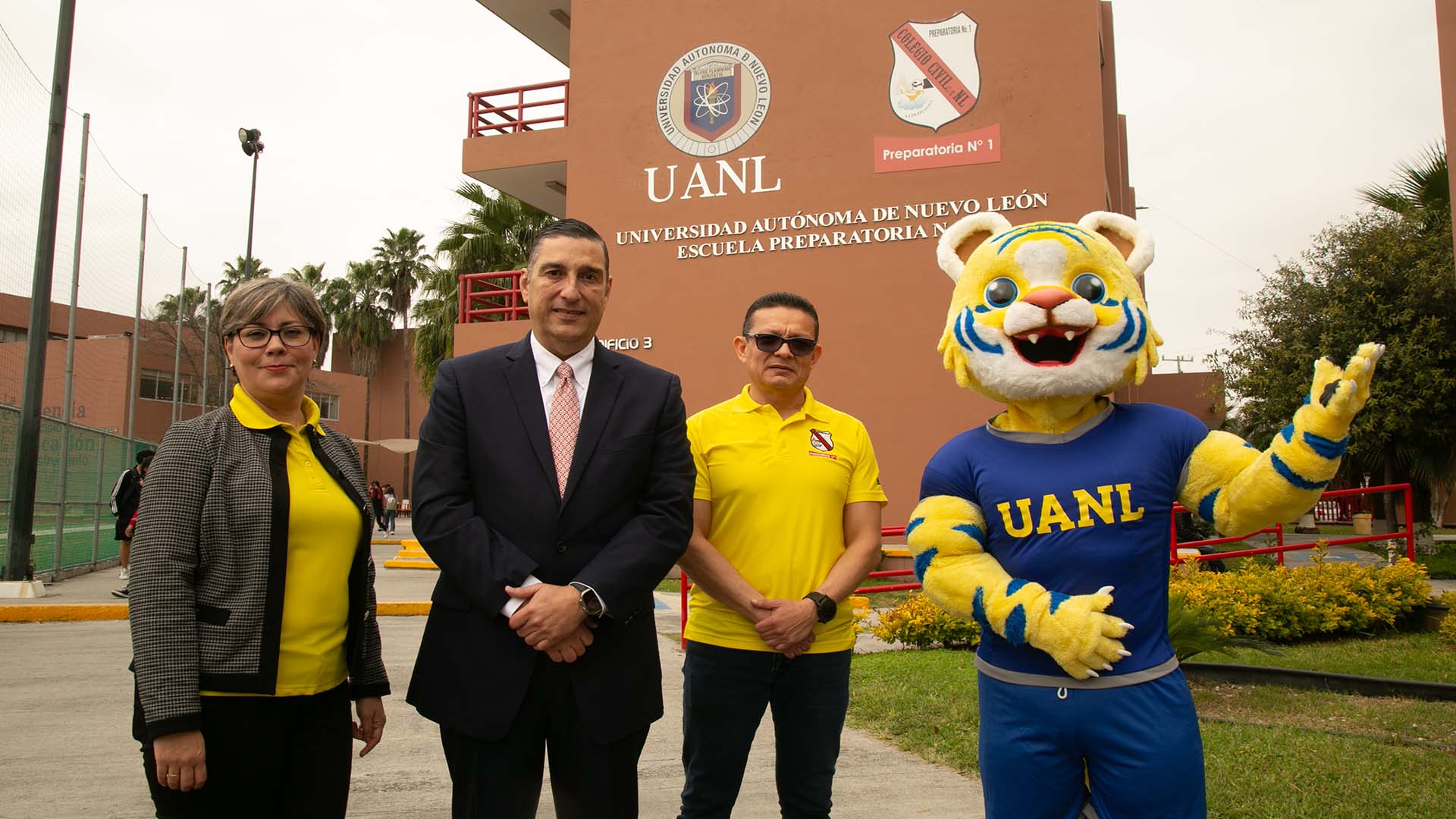 Festeja Preparatoria 1 su 27 aniversario en Apodaca - Vida Universitaria - Universidad Autónoma ...