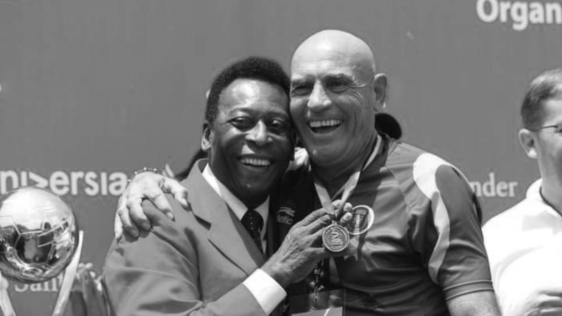 Osvaldo Batocletti mantiene estatus de ícono en cátedra de FOD - Vida ...