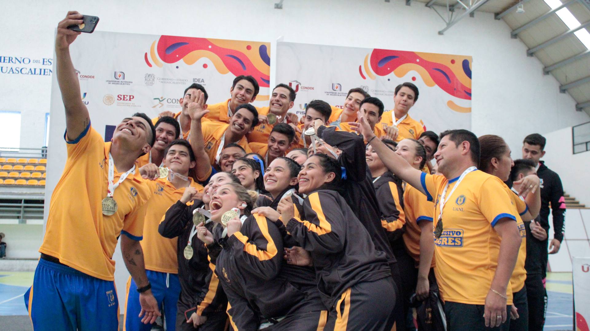 Son Tigres campeones absolutos de handball en Universiada Nacional 2024 ...