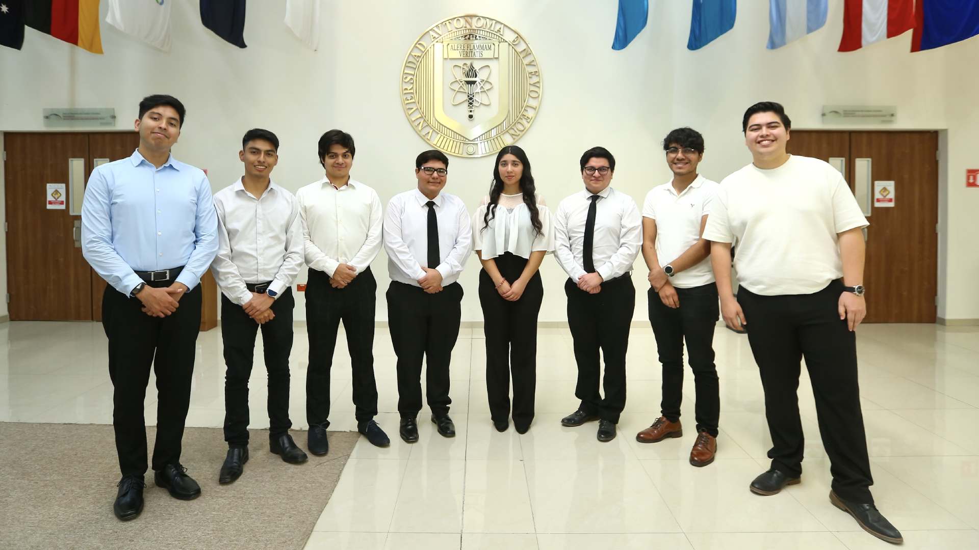 Ocho alumnos realizarán estadía en la empresa india Infosys - Vida ...