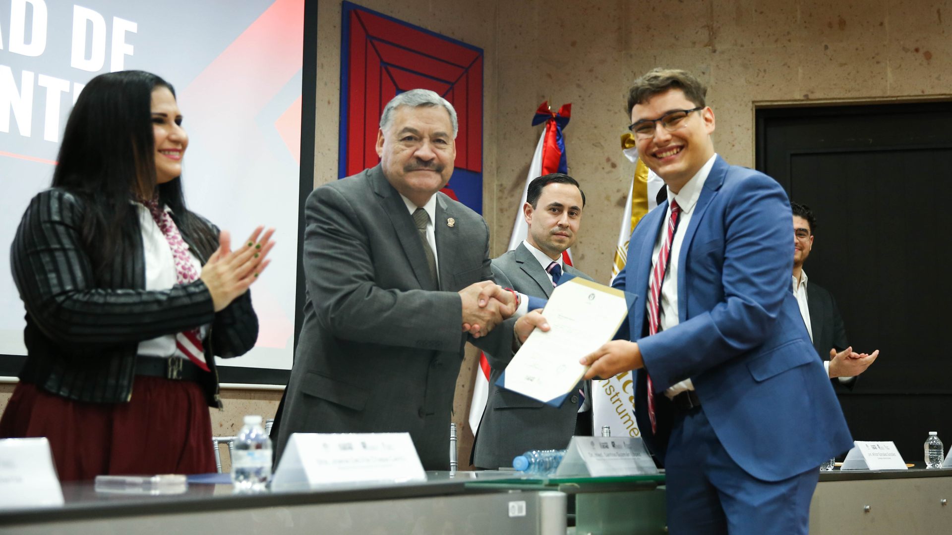 Toma protesta sociedad de alumnos de la FAECO - Vida Universitaria ...