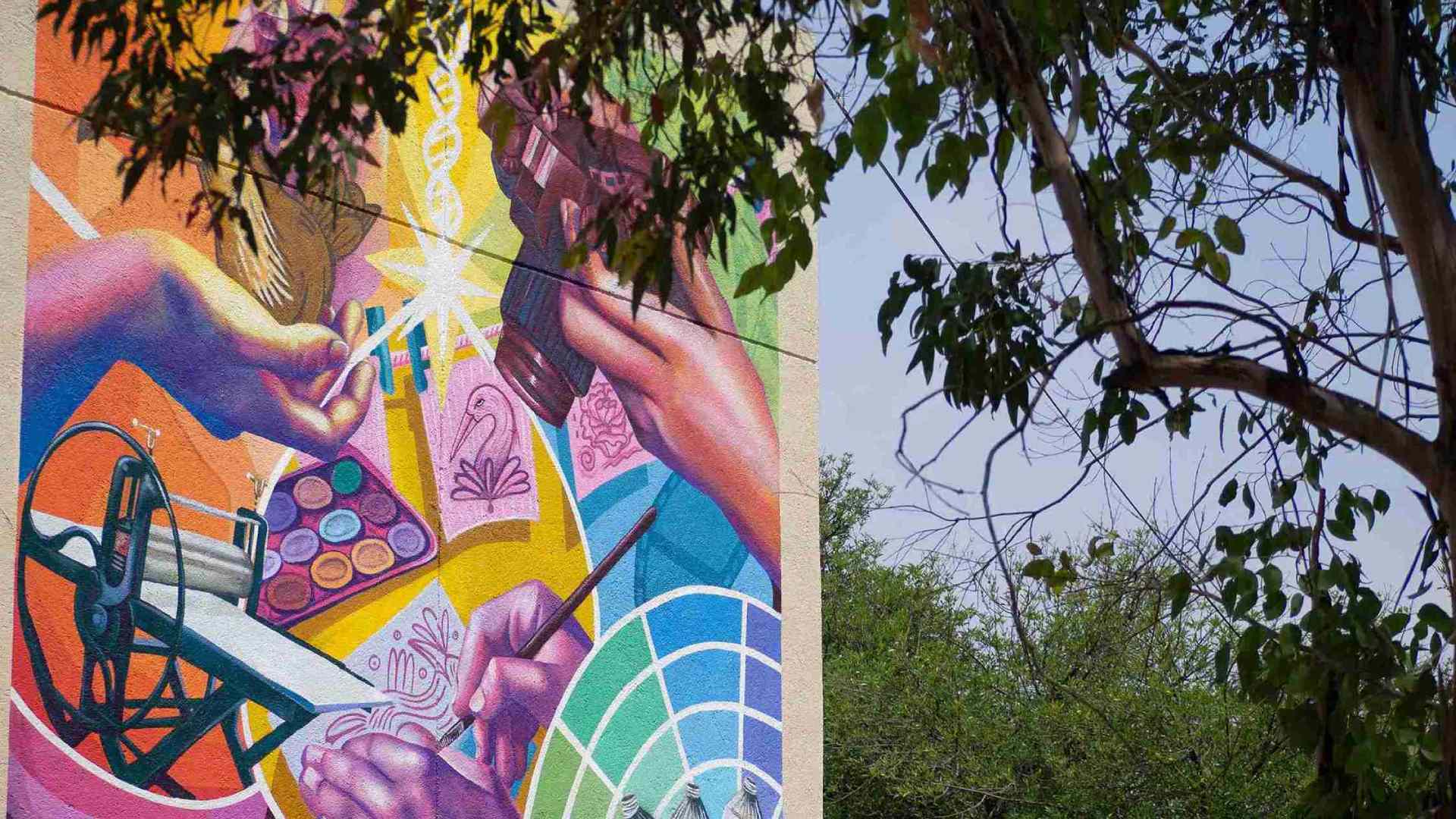 Celebran artistas los 45 años de la FAV - Vida Universitaria ...