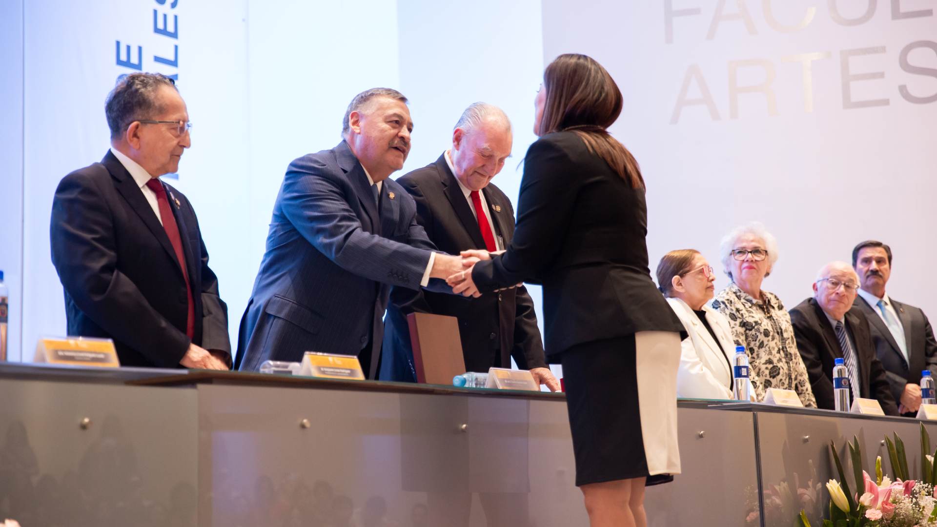 Presenta plan de trabajo nueva directora de FAV - Vida Universitaria ...