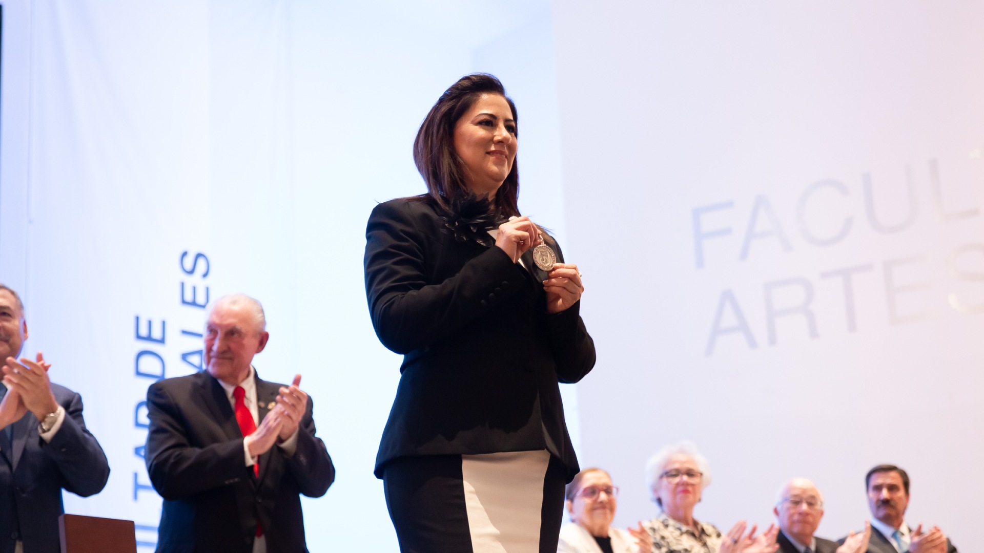 Presenta plan de trabajo nueva directora de FAV - Vida Universitaria ...